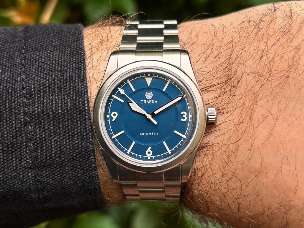 Traska Summiteer 36mm Ref. 6223 (Review) – Ready for Mountains ...